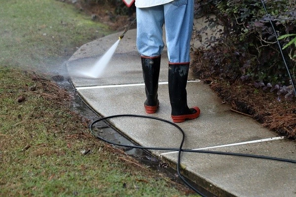 What Is Power Washing: An Insight Into the Cleaning Industry - J&J ...